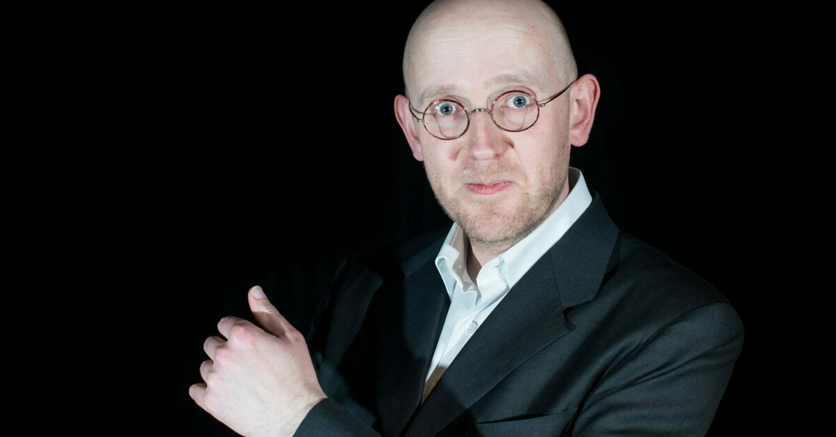 LOL Comedy Club October Line-up! | Bournemouth Pavilion Theatre